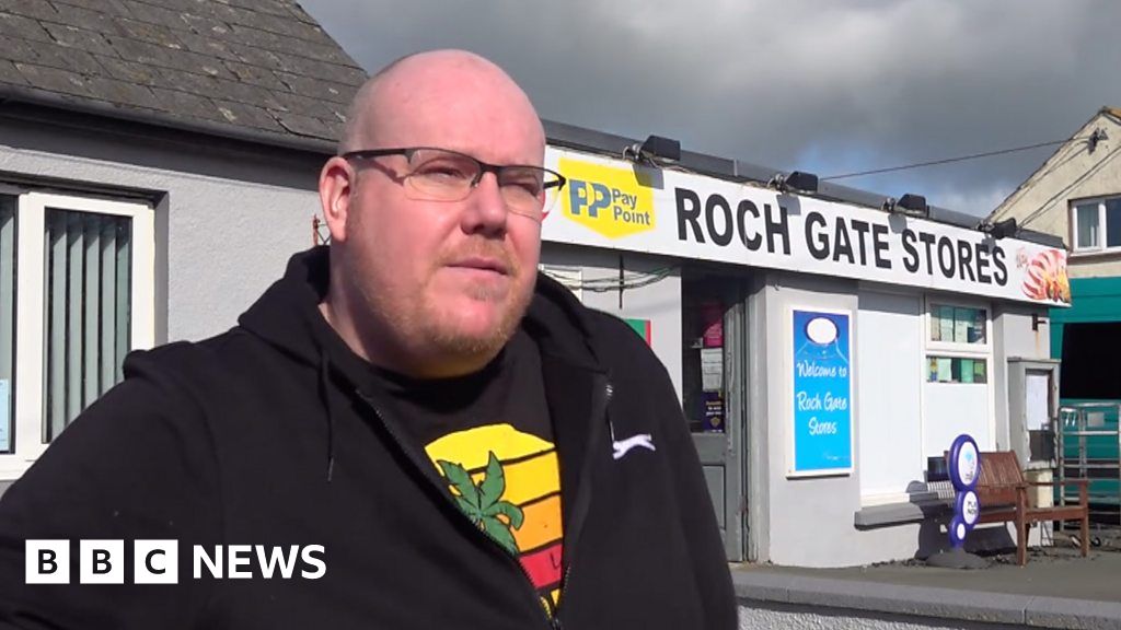 Post Office scandal: Sub-postmaster says inquiry is cathartic - BBC News