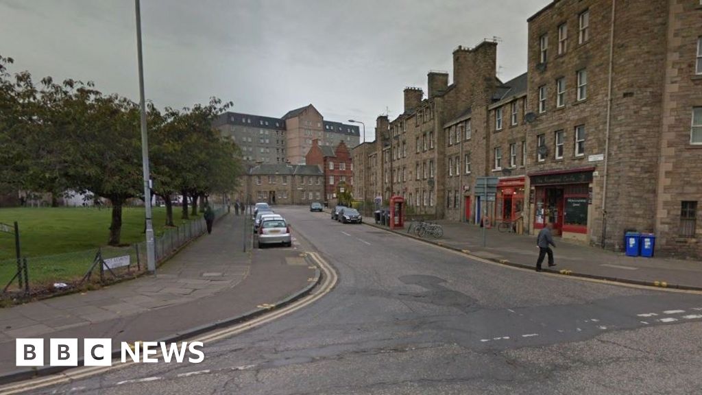 Man seriously injured in Edinburgh 'altercation'