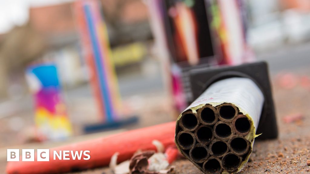 Rower injured after fireworks thrown from Ormeau Bridge - BBC News