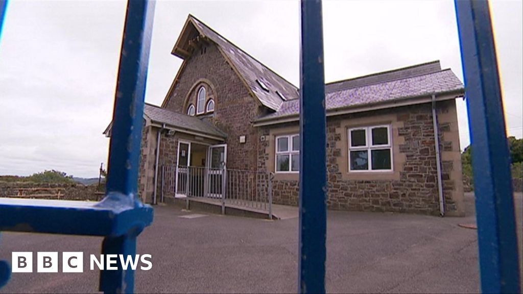 Devon free school rated inadequate by Ofsted in all areas - BBC News