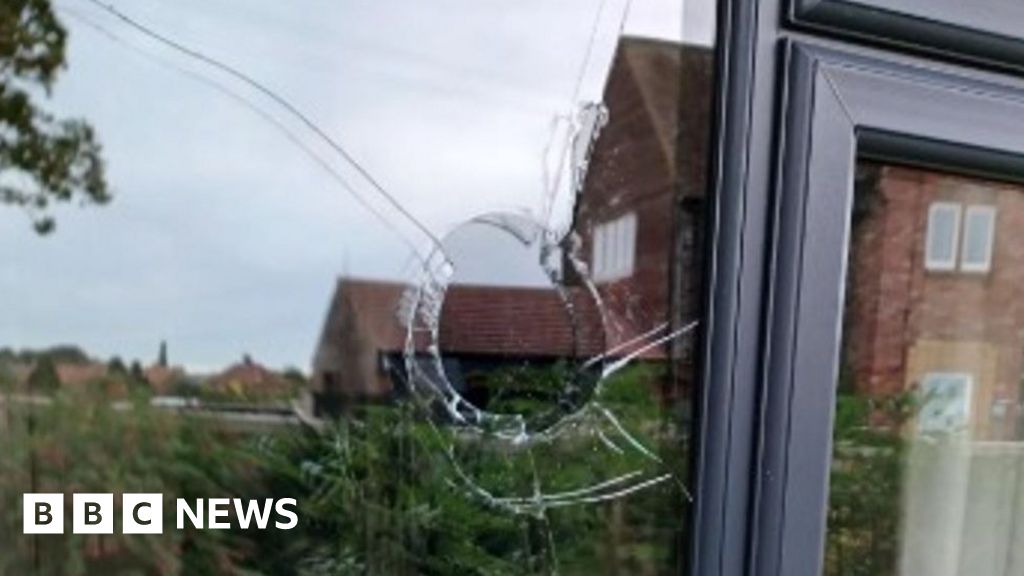 Norton: Mum hands teenage son to police over window smash - BBC News
