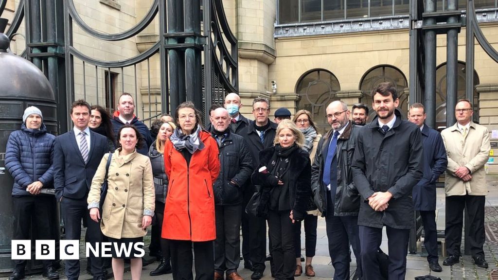 Why are criminal defence lawyers boycotting courts?