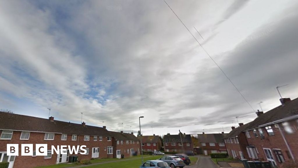 Two arrested over shot man's death in Coventry - BBC News