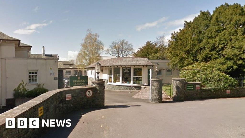 Keswick School safety fears lead to pedestrian crossing call