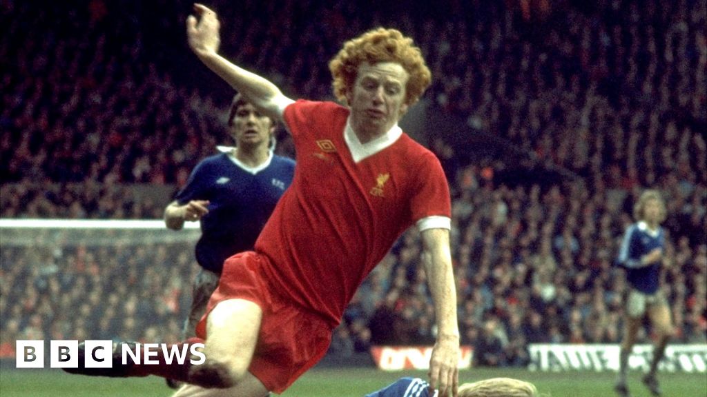 Liverpool star David Fairclough's shirt for sale - BBC News