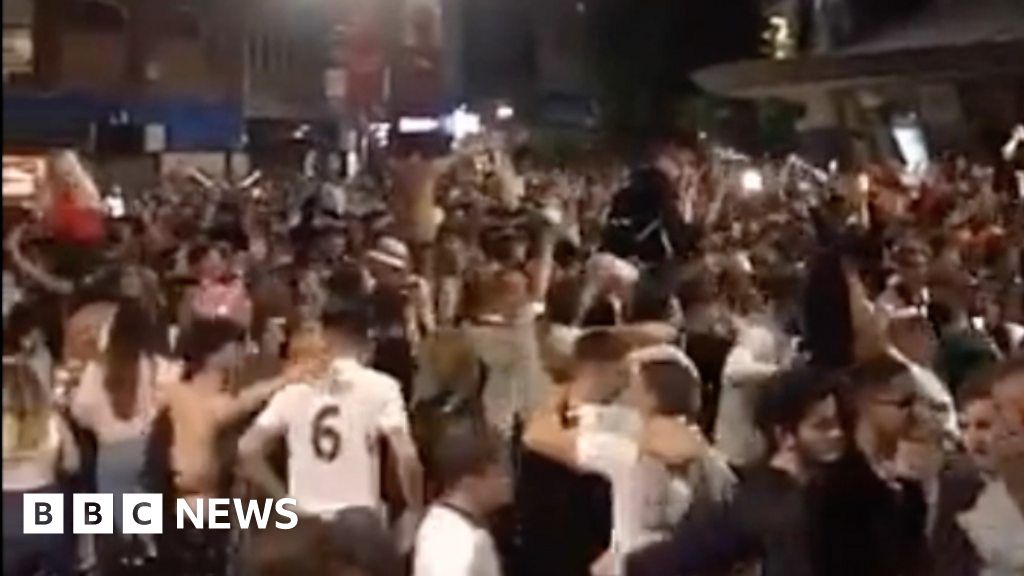Euro 2020: England fans celebrate on the streets in the south of ...