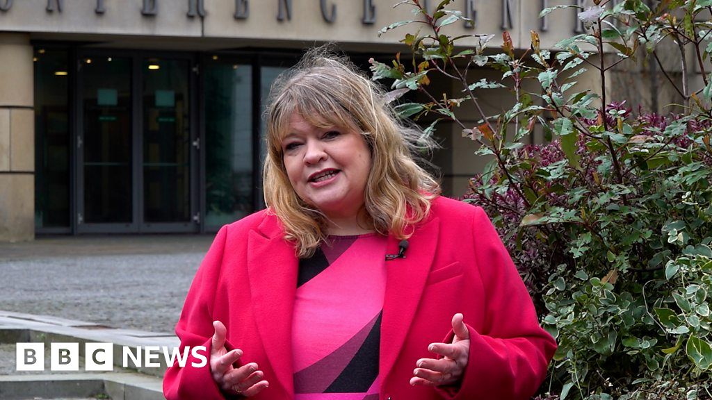 UK Covid inquiry in Scotland: Three weeks in 90 seconds - BBC News