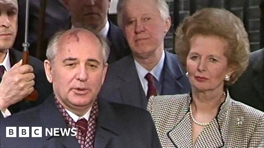 When Mikhail Gorbachev visited Margaret Thatcher in Downing Street