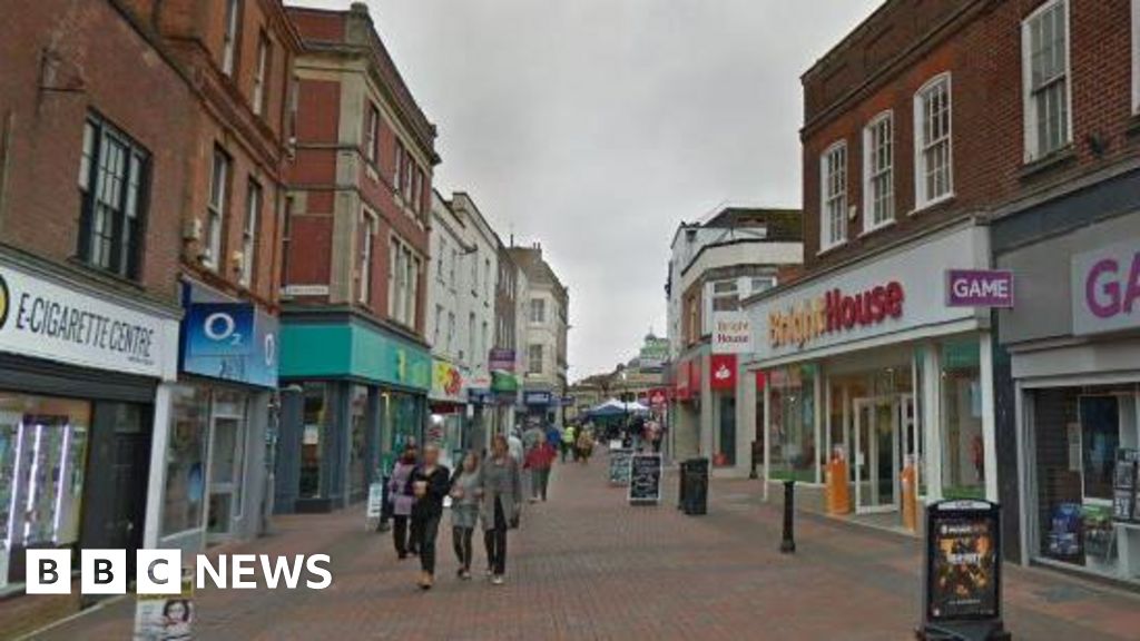 Man Taken To Hospital After Suspected Stabbing In Bridgwater