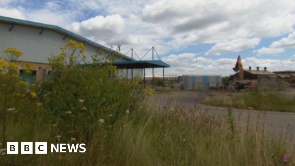 Concerns over fewer beds at new Birmingham hospital - BBC News