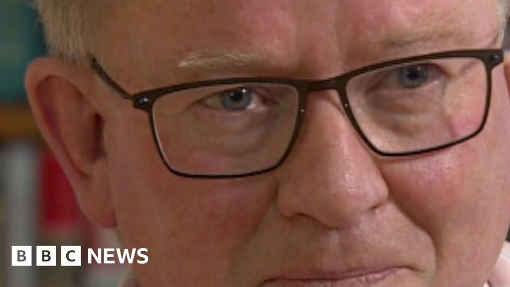 Belfast Trust: Medics are 'walking on eggshells', says retired surgeon