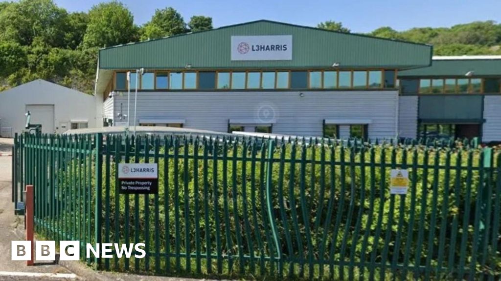 Brighton: Planning decision due on weapons factory extension - BBC News