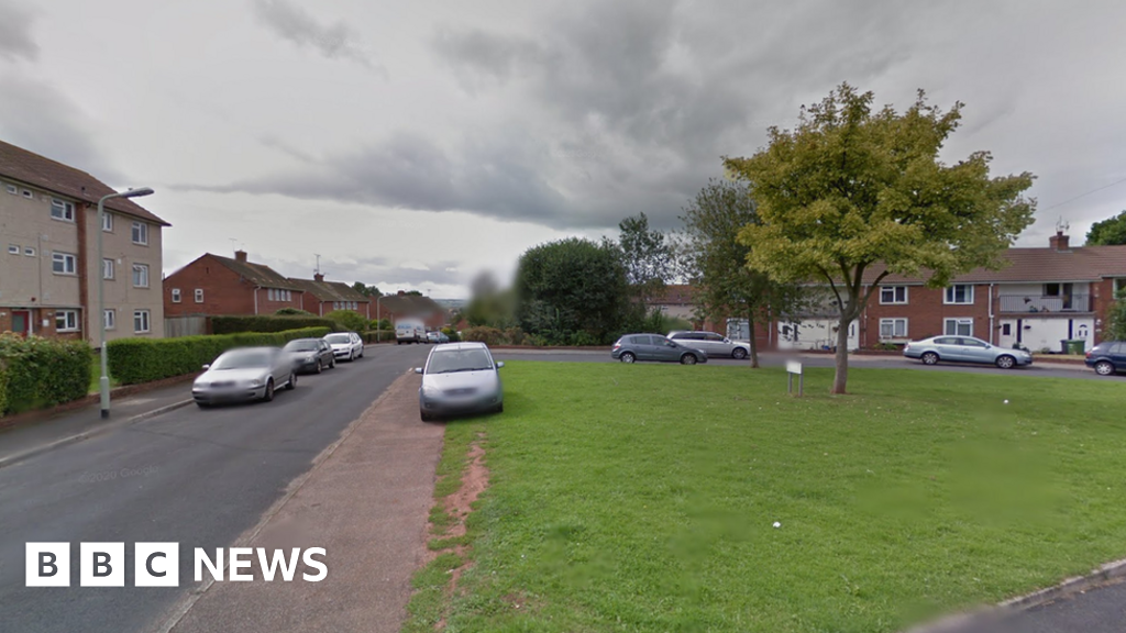 Four arrested in Exeter after man stabbed in eye - BBC News