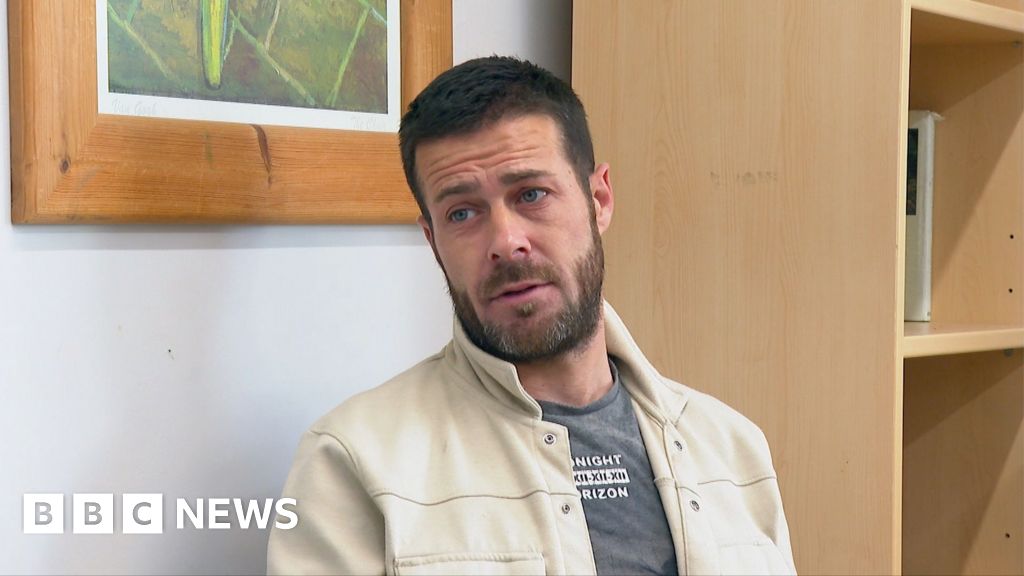 Homeless former prisoner says rats ate his tent and soap - BBC News