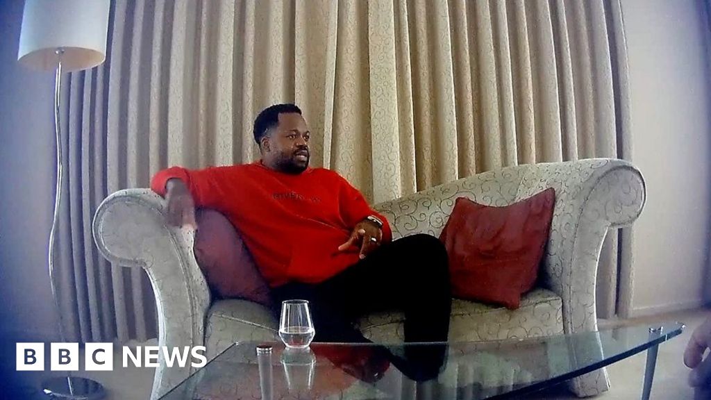 Footballers agree to spot-fix games for undercover reporter - BBC News