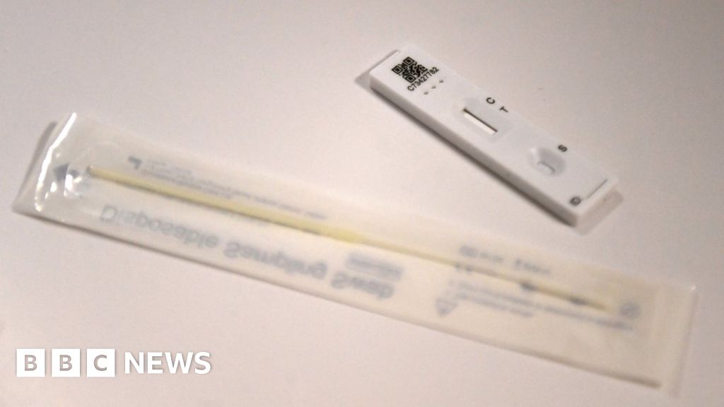 Regular Covid-19 testing and mask use recommended in Guernsey