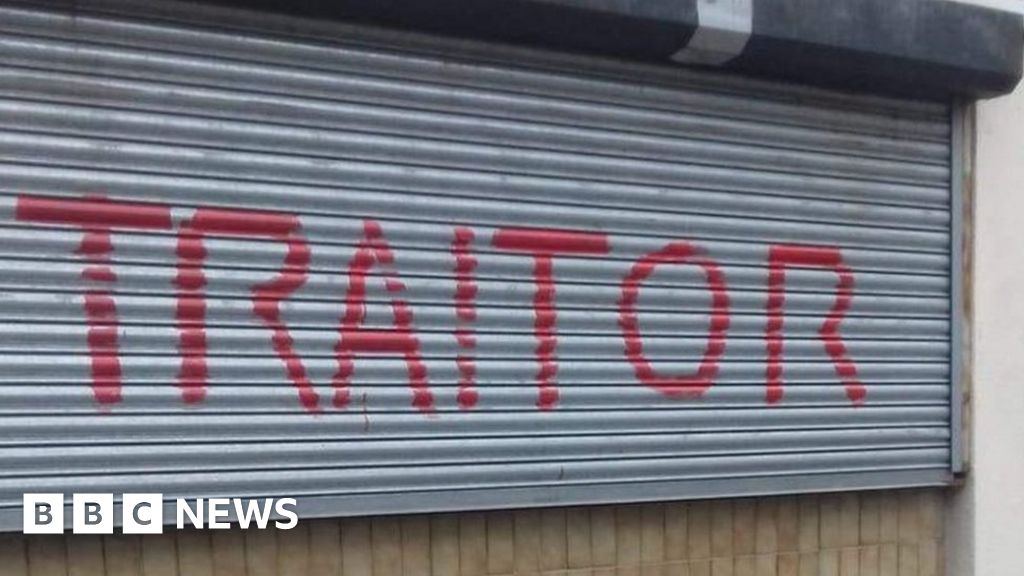Chris Bryant MP: 'Traitor' painted on constituency offices - BBC News