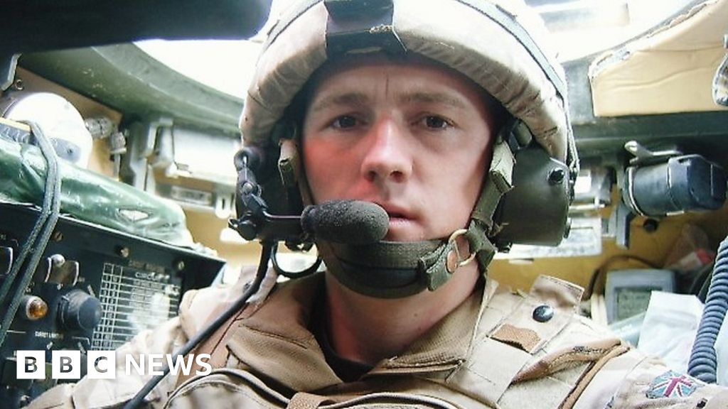 Newport soldier says employers 'discriminate' because of PTSD - BBC News