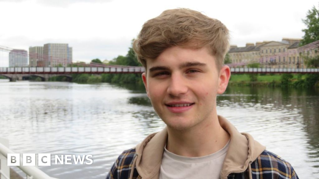 After care: 'I have no fall-back net' says Callum - BBC News