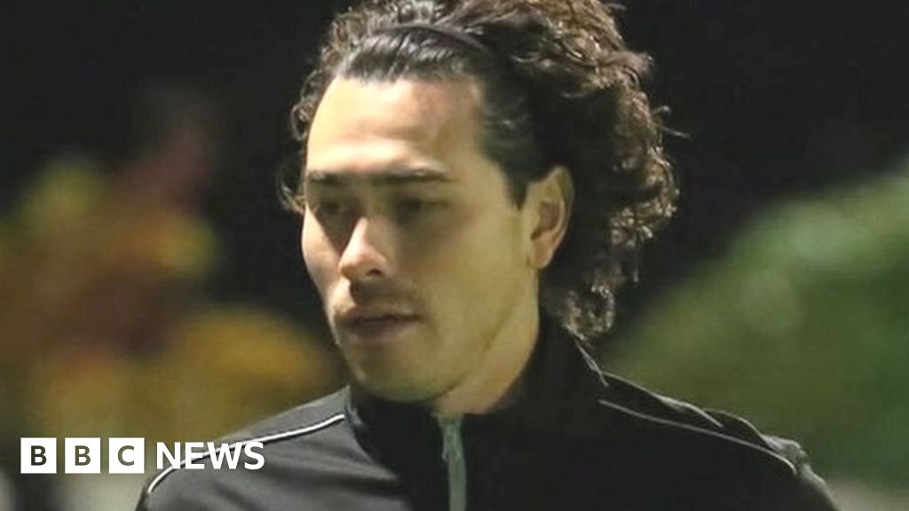 Radcliffe FC's Sean Tse swaps non-league for dream Asian Cup role - BBC ...