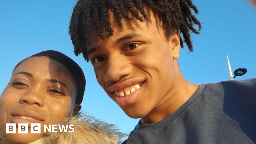 David Ejimofor: Parents devastated at son's beach tragedy death - BBC News