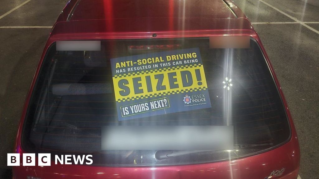 Car seized in Essex for racing on the highway - BBC News