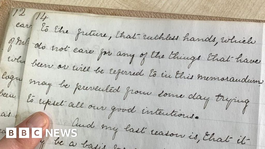 Old documents could be used in bid to save Aberdeen library - BBC News