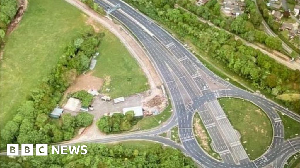 McDonald's drive-thru plans criticised by Cheshire villagers - BBC News