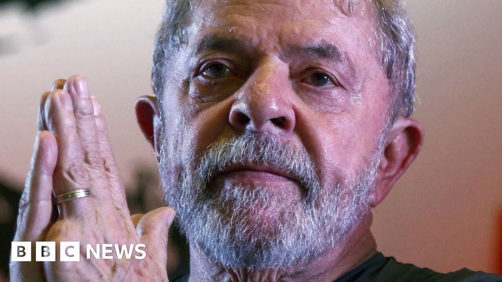 Brazil judge tells Lula to turn himself in on Friday - BBC News