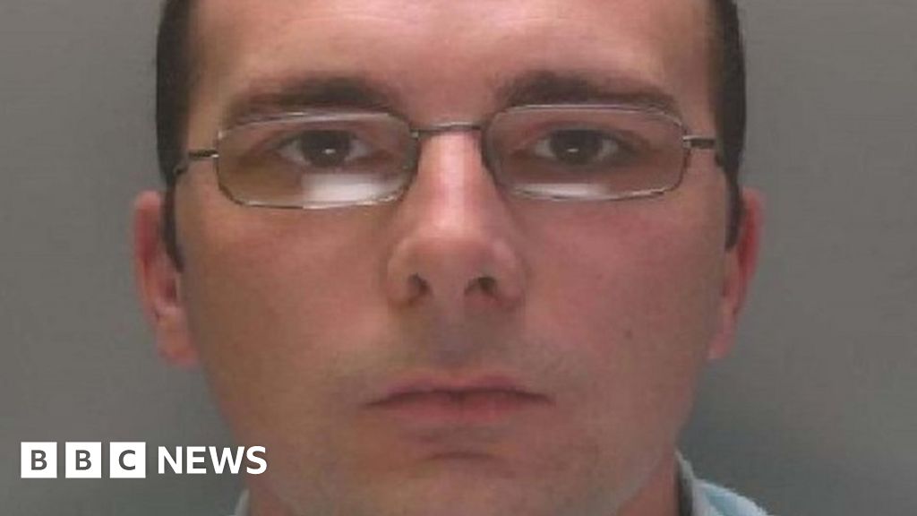 Merseyside man jailed for kidnapping and abusing child - BBC News