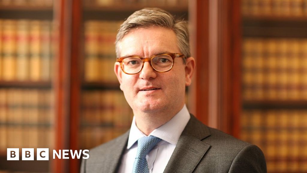 Brexit: Top UK diplomat nominated to be new EU commissioner - BBC News