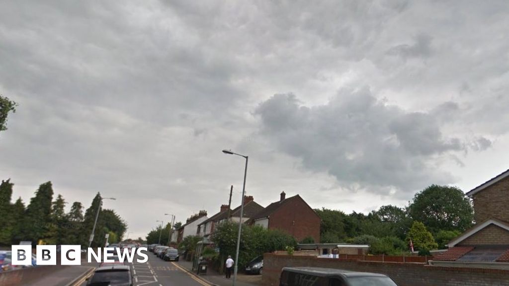 London man charged with Luton woman's kidnap and rape - BBC News