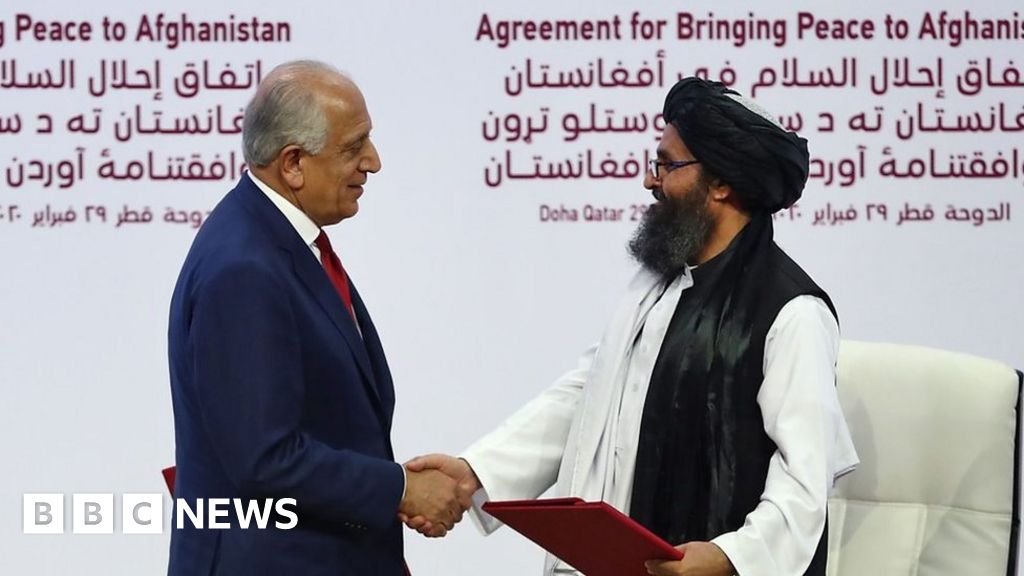 US and Taliban sign deal to end conflict in Afghanistan - BBC News