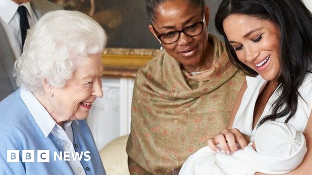 Royal baby: What do we know about Archie's christening? - BBC News