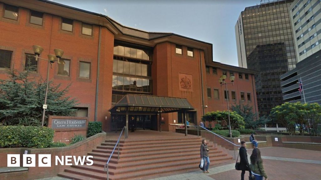 Sandeep Samra: Terror accused teen 'planned Syria trip' - BBC News