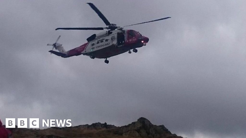 Walker plunges 110ft in Lake District gully fall - BBC News