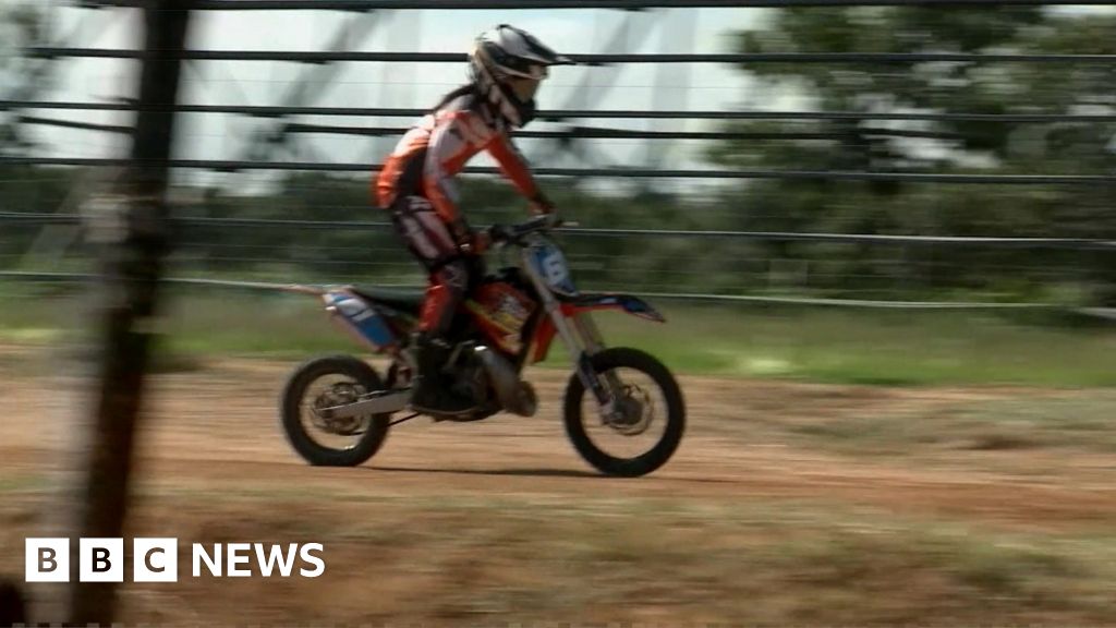 Zimbabwe's 11-year-old girl motocross rider - BBC News