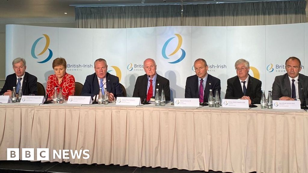 Guernsey hosts British-Irish Council - BBC News