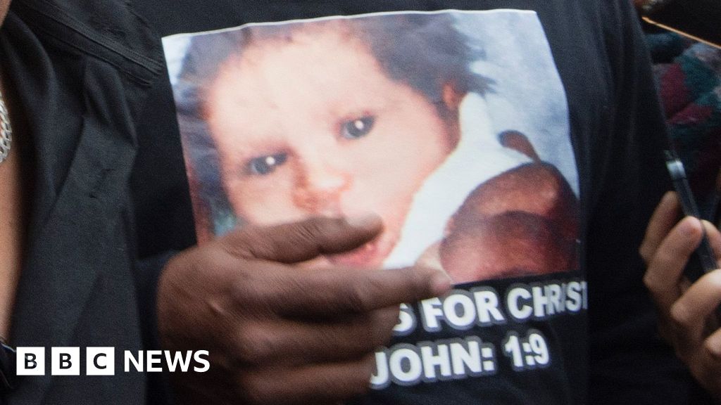 Zephany Nurse baby-snatcher jailed in South Africa - BBC News