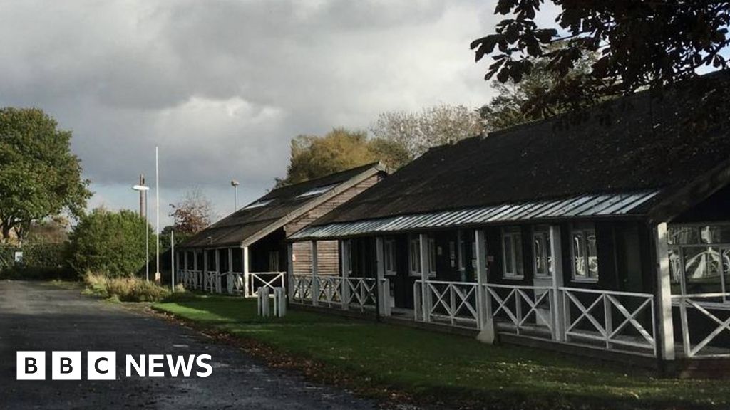 Organisation aims to preserve Ripon's military heritage - BBC News
