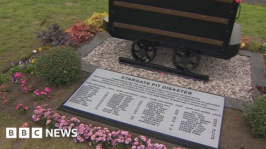 Victims of 1826 Ryton pit disaster get memorial - BBC News