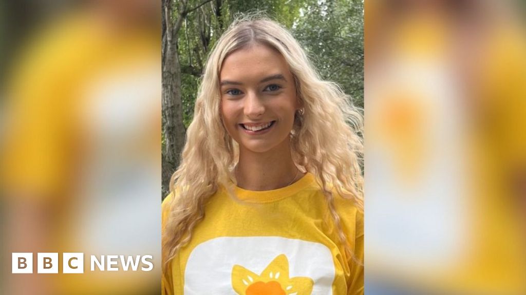 Bereavement: Support through grieving process can be a 'lifeline' - BBC ...