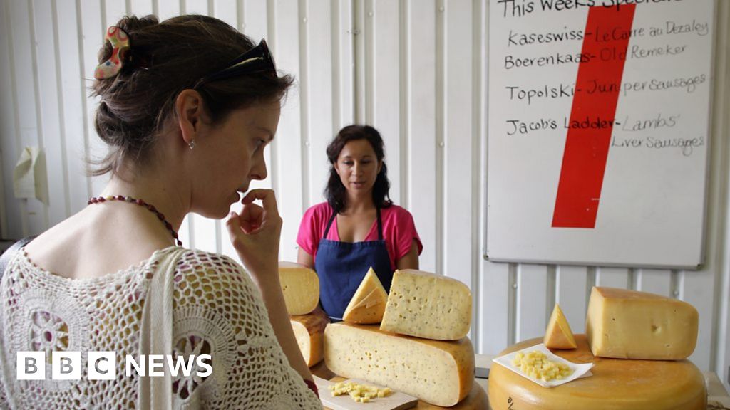 Eating for two? What to eat when pregnant - BBC News