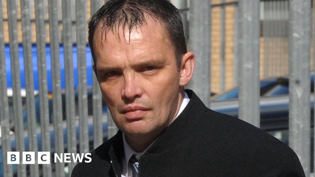 William Cameron murdered Darryl Fitch on camping trip - BBC News