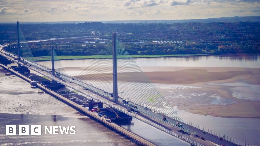 Halton Council incorrectly dealt with Mersey Gateway bridge fines - BBC ...