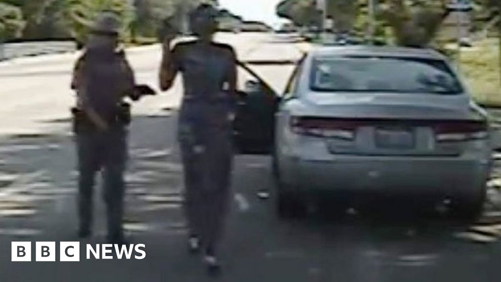 Sandra Bland arrest video released by Texas officials - BBC News
