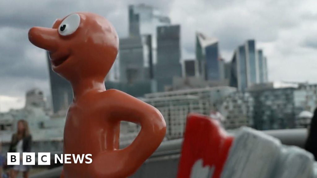 Morph statue art trail raising funds for Whizz-Kidz charity
