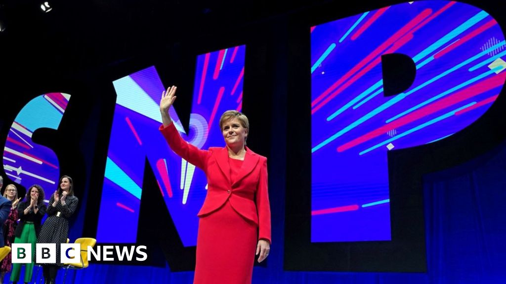What next for SNP after member numbers meltdown? - BBC News