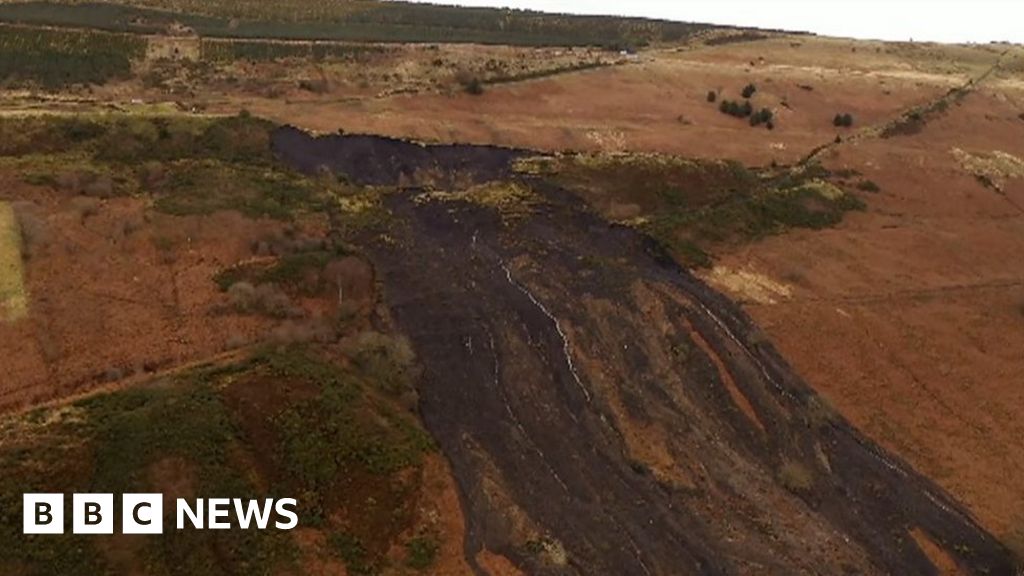 Coal tips: Cost of securing them could cost £500m
