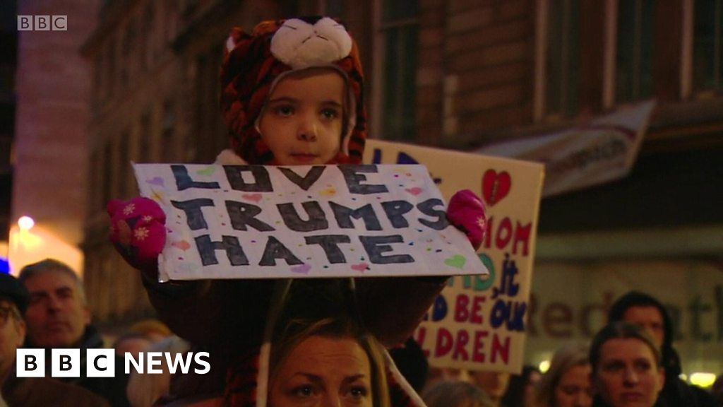 Thousands of Scots join protests at Trump's travel ban - BBC News